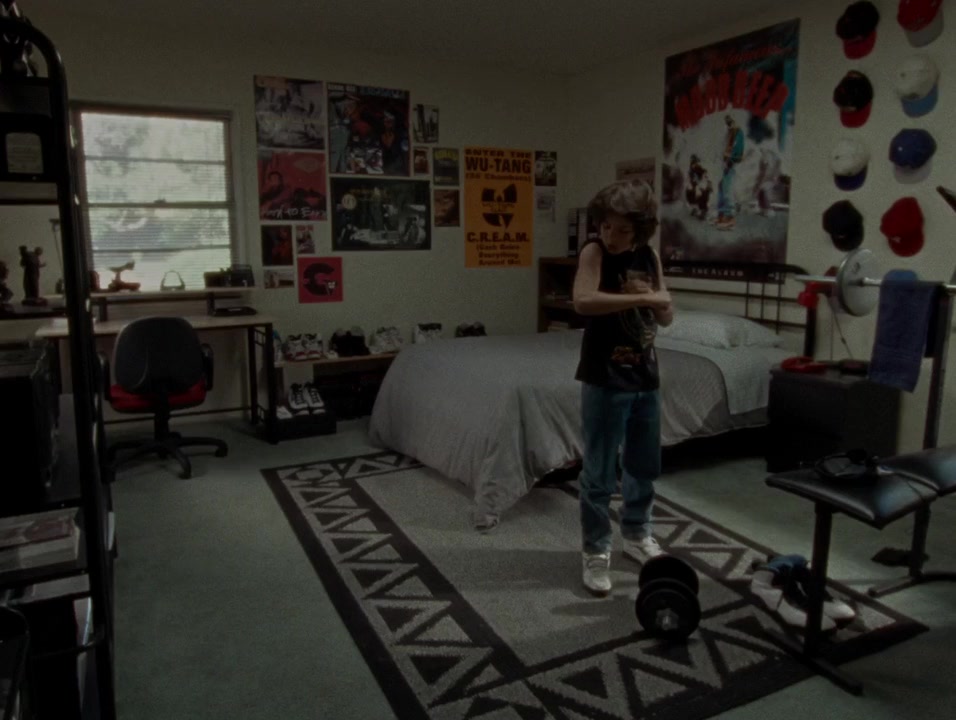 Mid90s Movie Trailer - Suggesting Movie