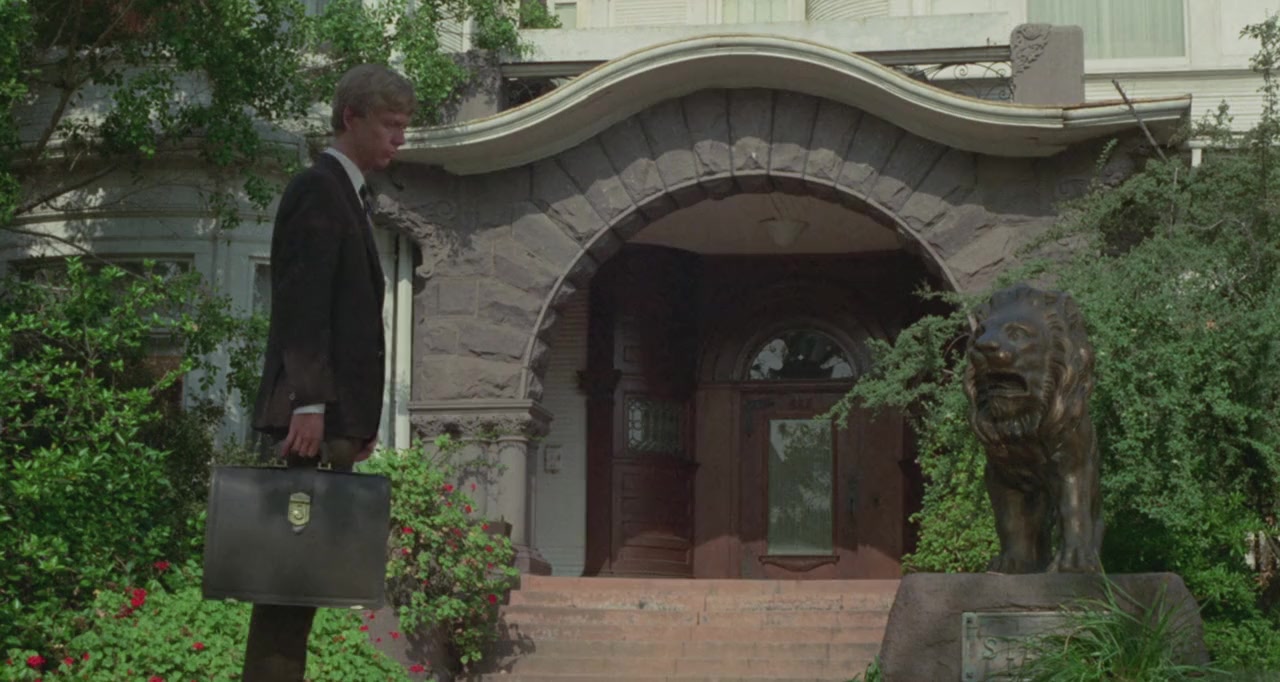 Willard Movie Trailer - Suggesting Movie