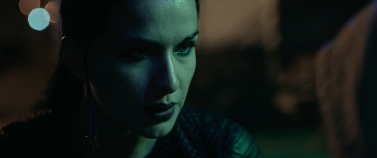 Julia Movie Trailer - Suggesting Movie