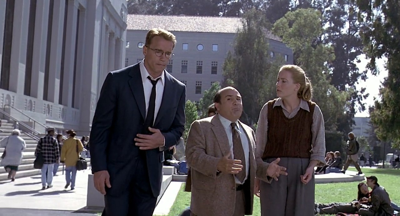 Junior Movie Trailer - Suggesting Movie