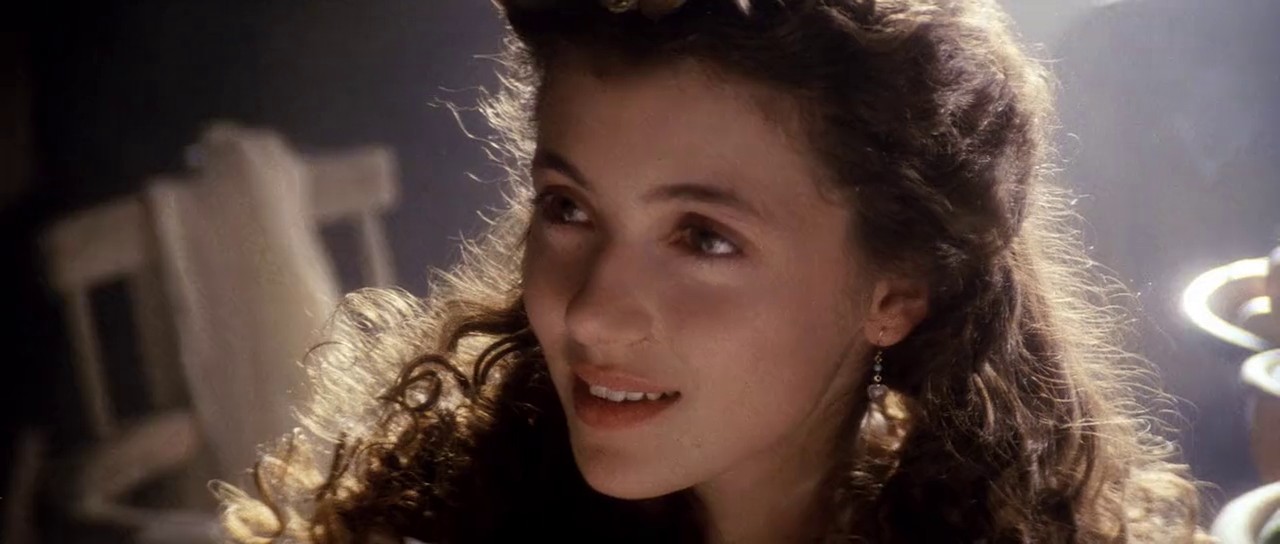 Legend Movie Trailer - Suggesting Movie