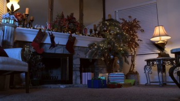 Santa Claws Movie Trailer - Suggesting Movie