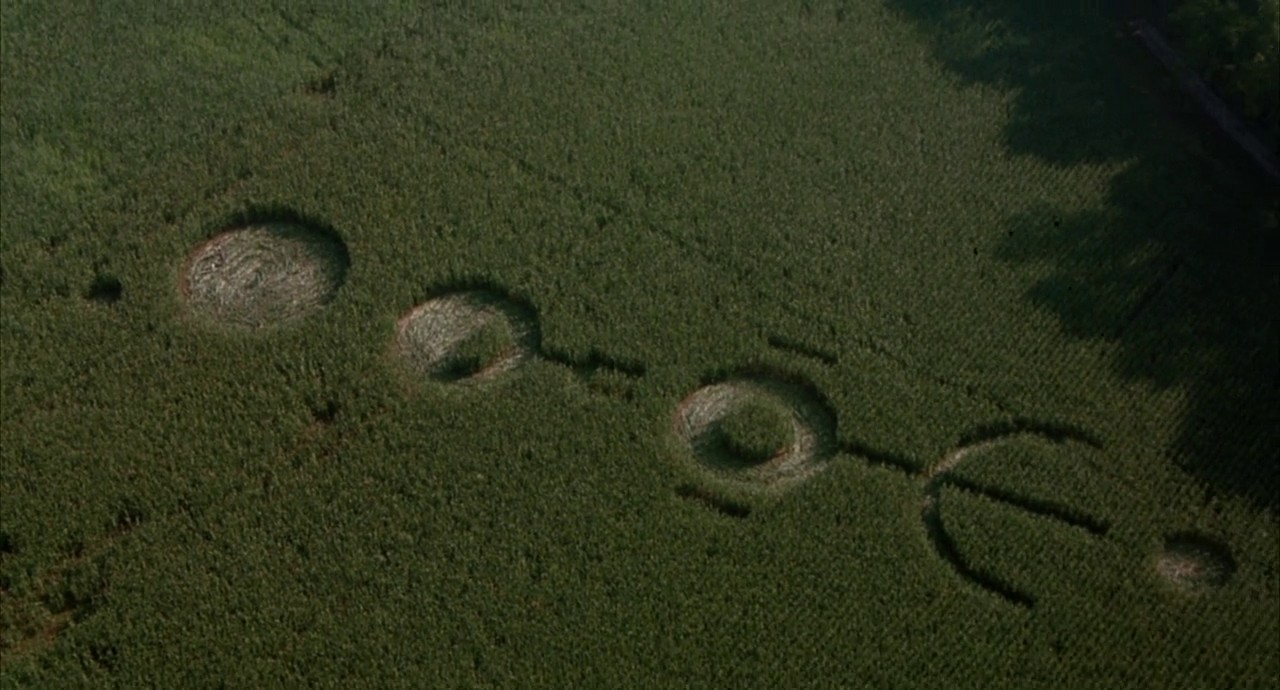 Signs Movie Trailer - Suggesting Movie