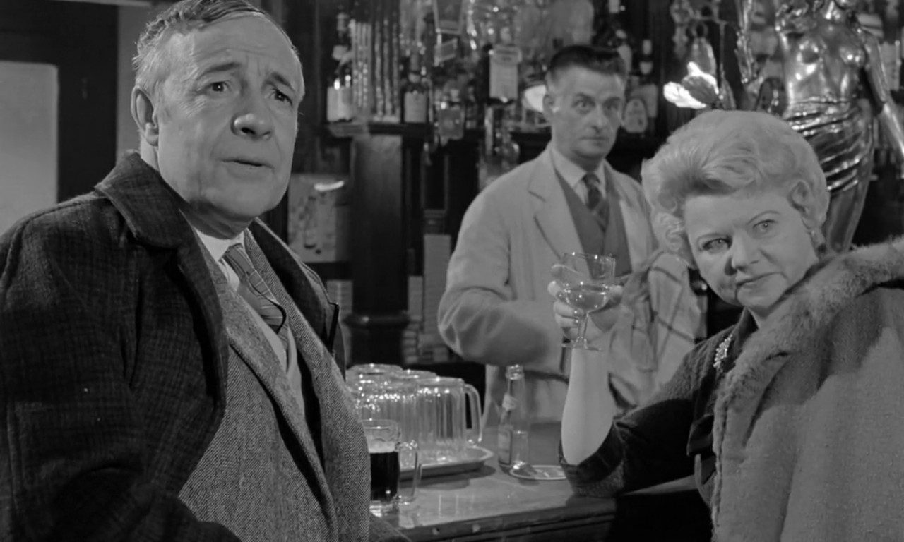 Victim Movie Trailer - Suggesting Movie