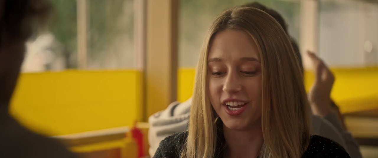 The Final Girls Movie Trailer - Suggesting Movie