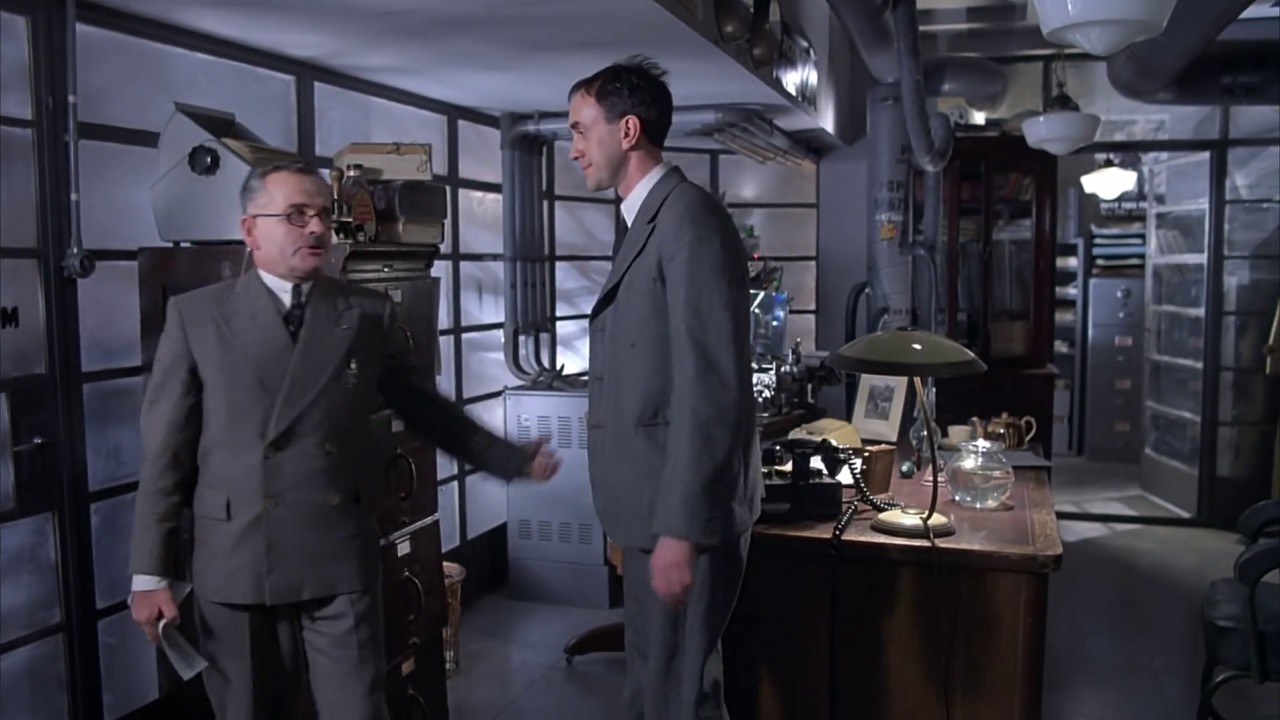 Brazil Movie Trailer - Suggesting Movie