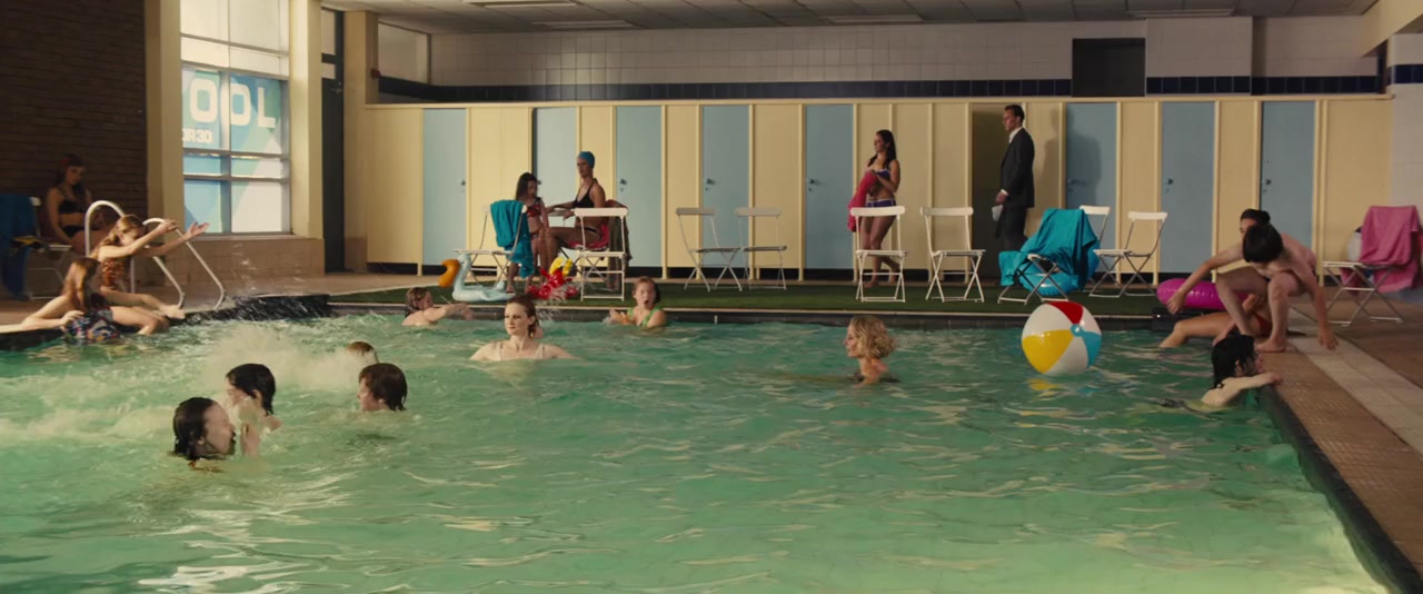 High-Rise Movie Trailer - Suggesting Movie