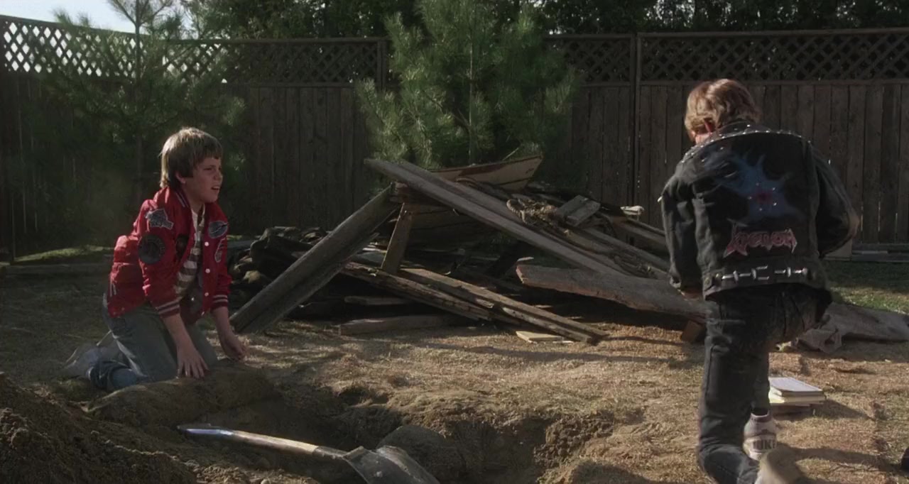 The Gate Movie Trailer - Suggesting Movie