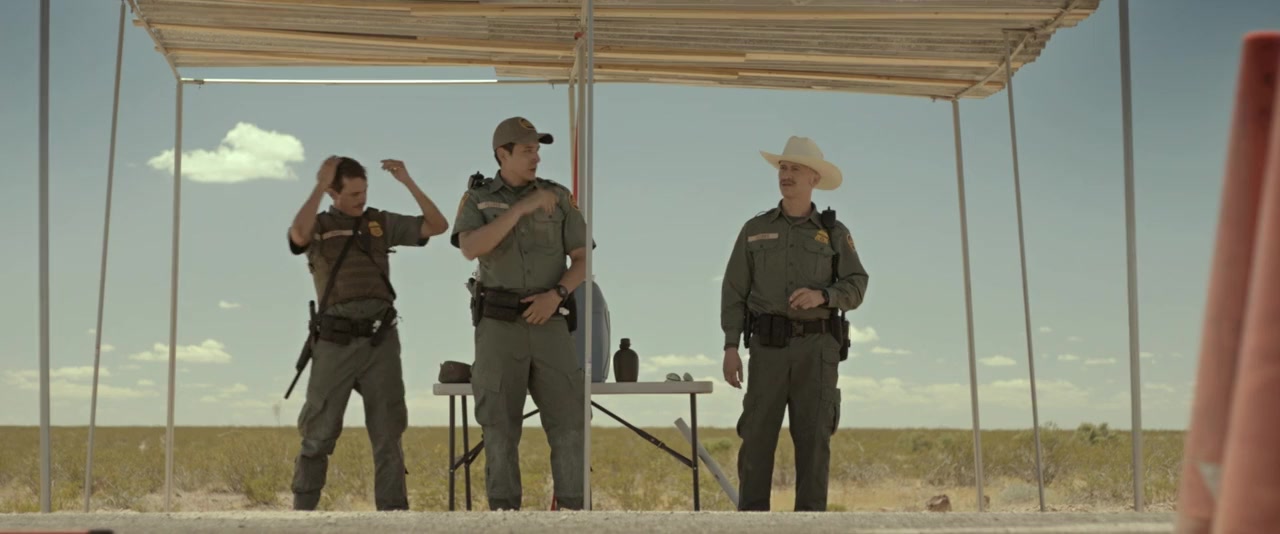 Transpecos Movie Trailer - Suggesting Movie