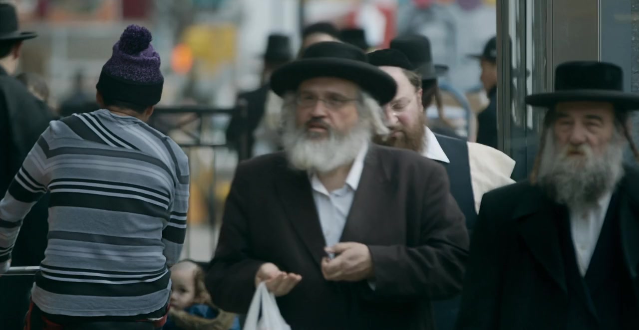 Menashe Movie Trailer - Suggesting Movie