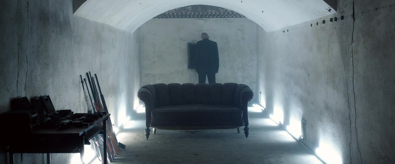 Dark Crimes Movie Trailer - Suggesting Movie
