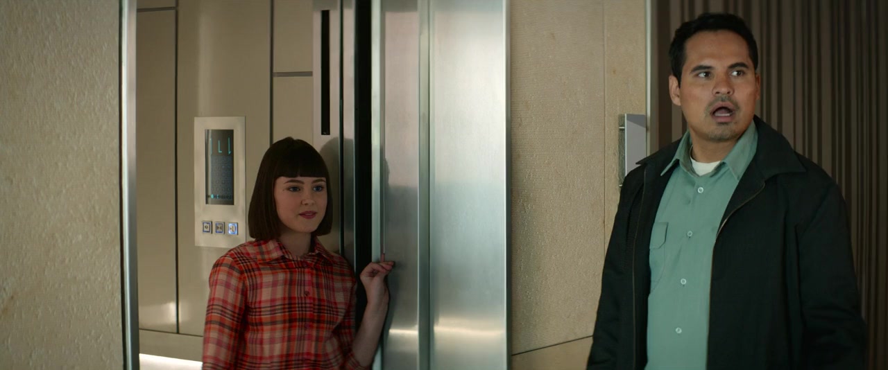 Extinction Movie Trailer - Suggesting Movie