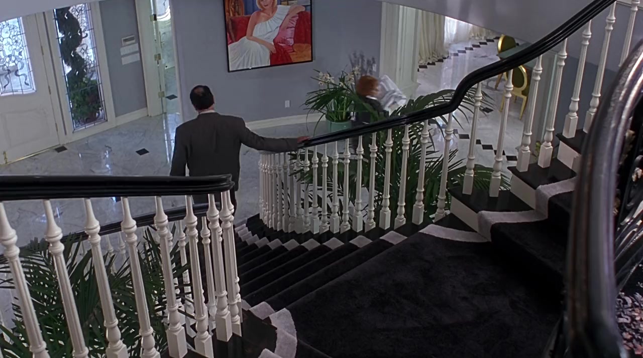 Clueless Movie Trailer - Suggesting Movie