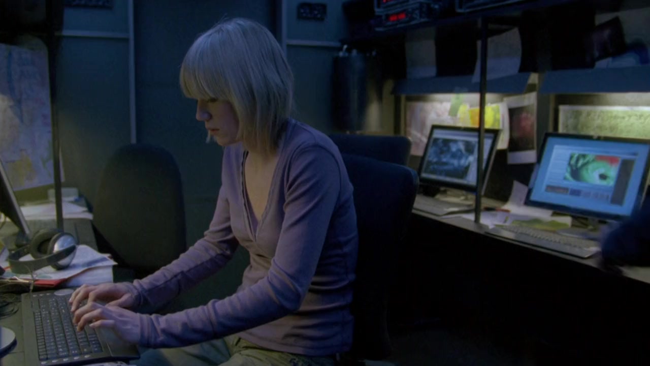 Lightning Strikes Movie Trailer - Suggesting Movie