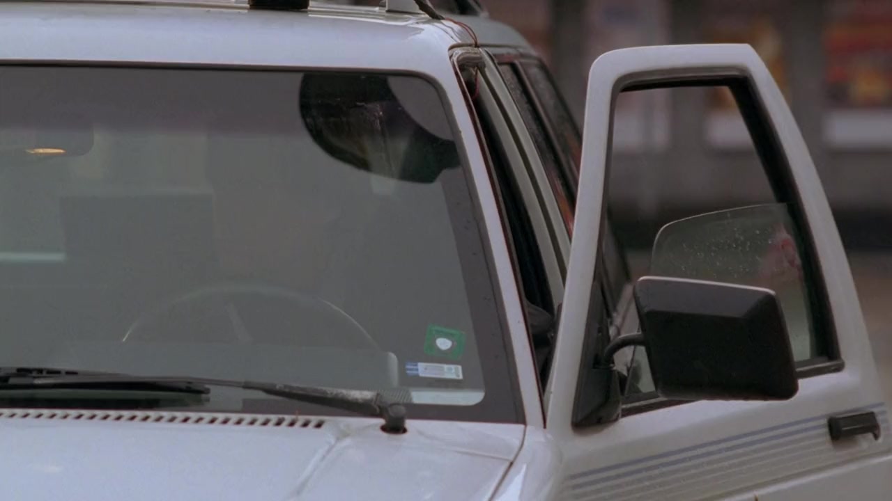 Lightning Strikes Movie Trailer - Suggesting Movie