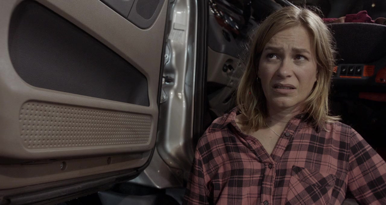 Between Worlds Movie Trailer - Suggesting Movie