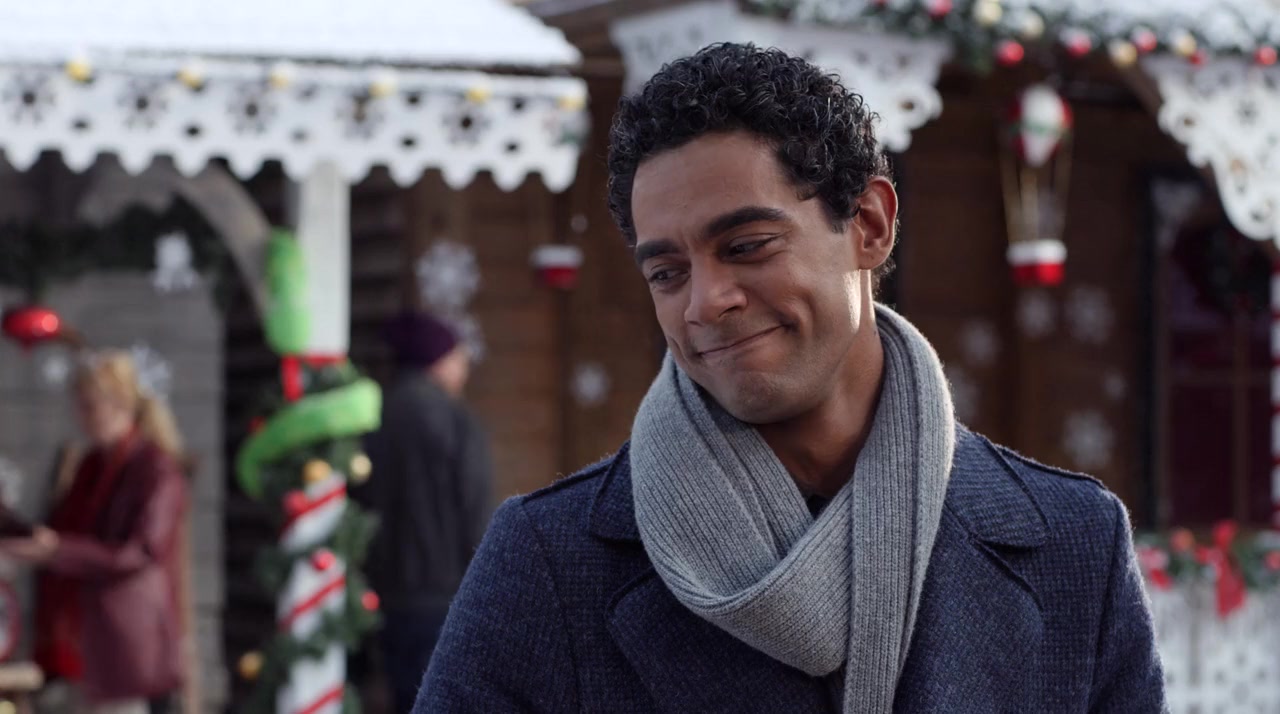 The Princess Switch Movie Trailer - Suggesting Movie