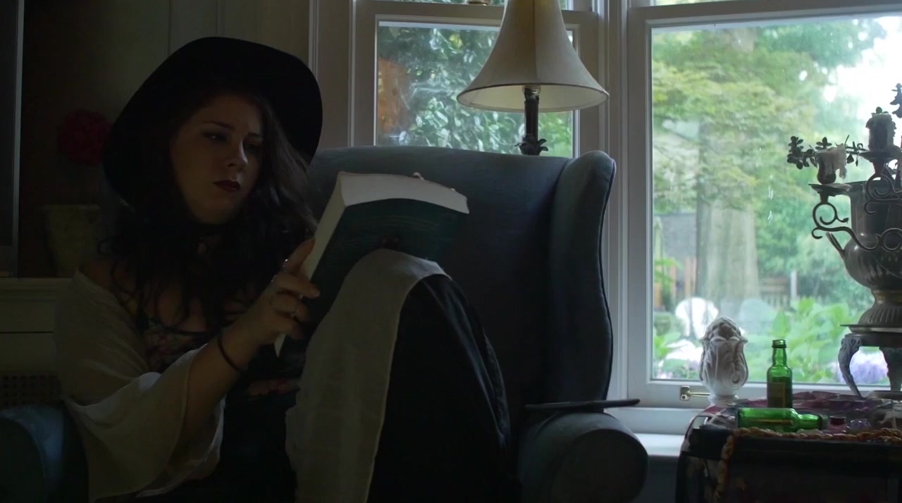 Shutter Movie Trailer - Suggesting Movie